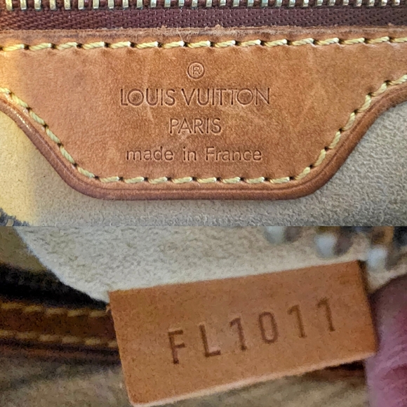 Louis Vuitton | Bags | Authentic Louis Vuitton Monogram Looping Mm ...